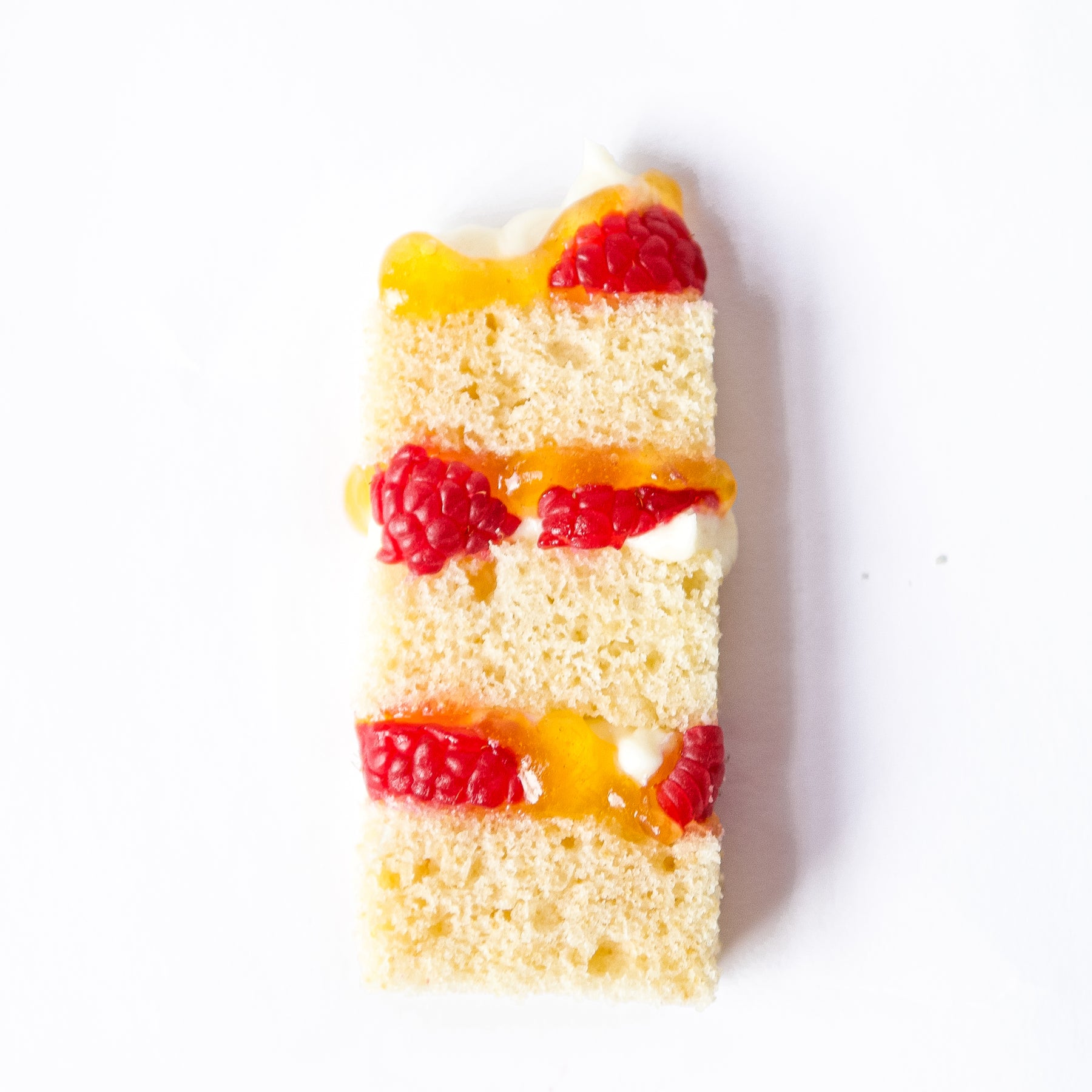 Infinite Vanilla Sponge Cake Delivery in London – Punk cake